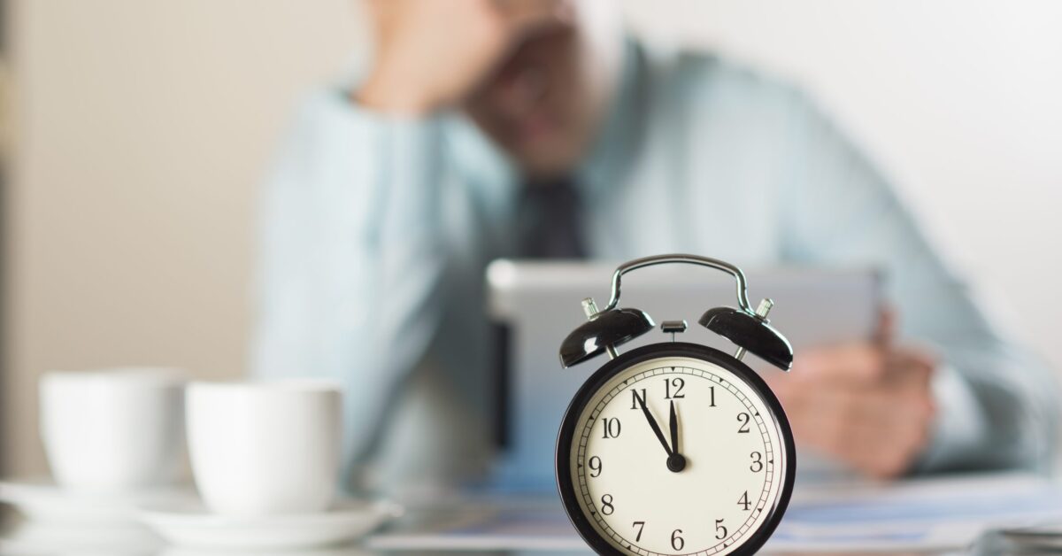 The True Impact of Overtime - An Infographic | Celayix